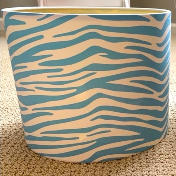 Pottery Barn | Accents | Pottery Barn Drum Shade Contemporary Sea Blue Green Zebra Wave Print ...